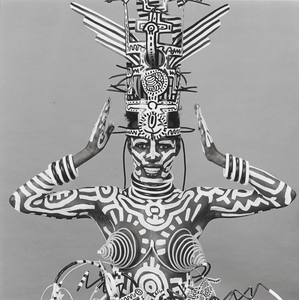 The Influence of Street Art on Fashion Design | KULDROP